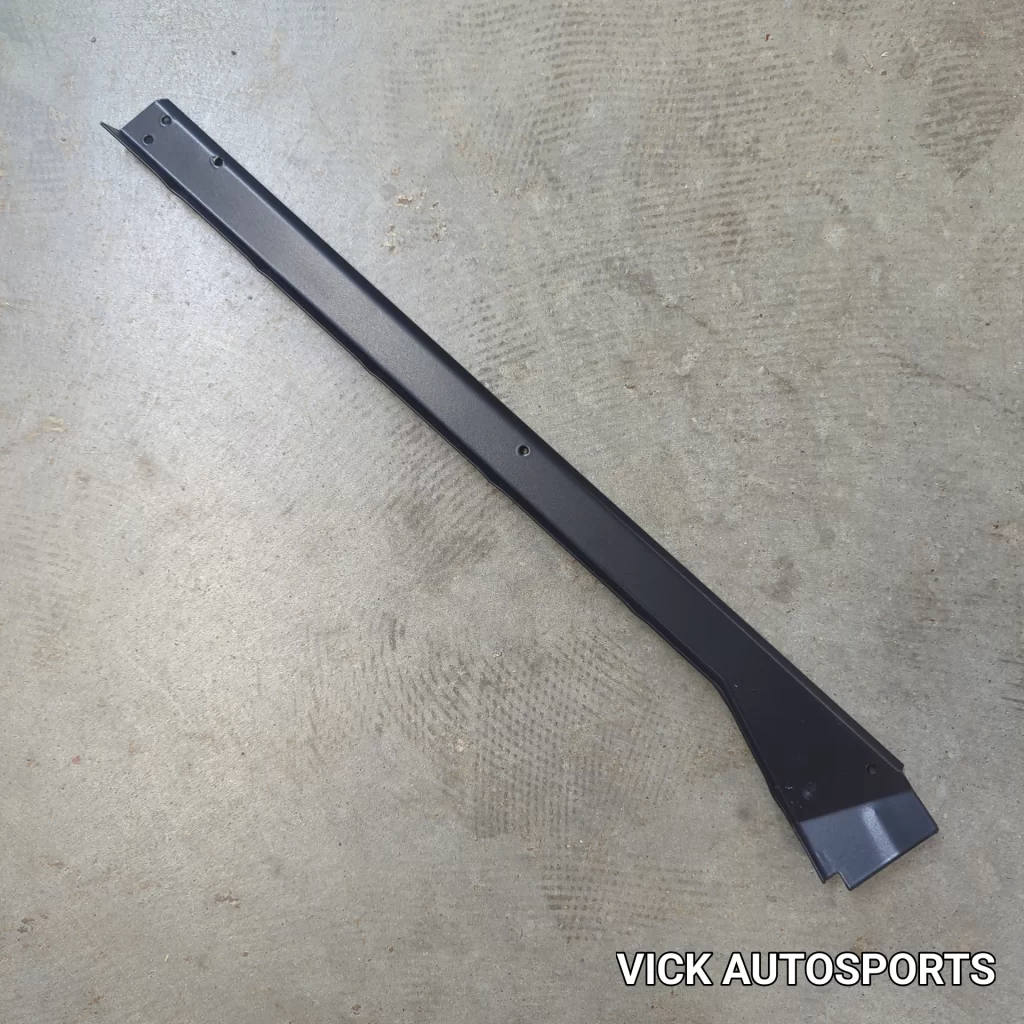 RIGHT Side A-Pillar Molding, Fiat 124 Spider - (SKU 88-3337) | Vick ...